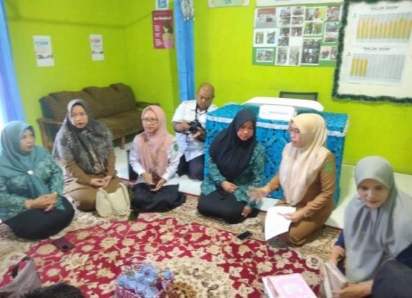 DPMD Kukar Lakukan Monitoring dan Penilaian Posyandu : Vivaborneo.com ... DPMD Kukar Lakukan Monitoring dan Penilaian Posyandu : Vivaborneo.com ...